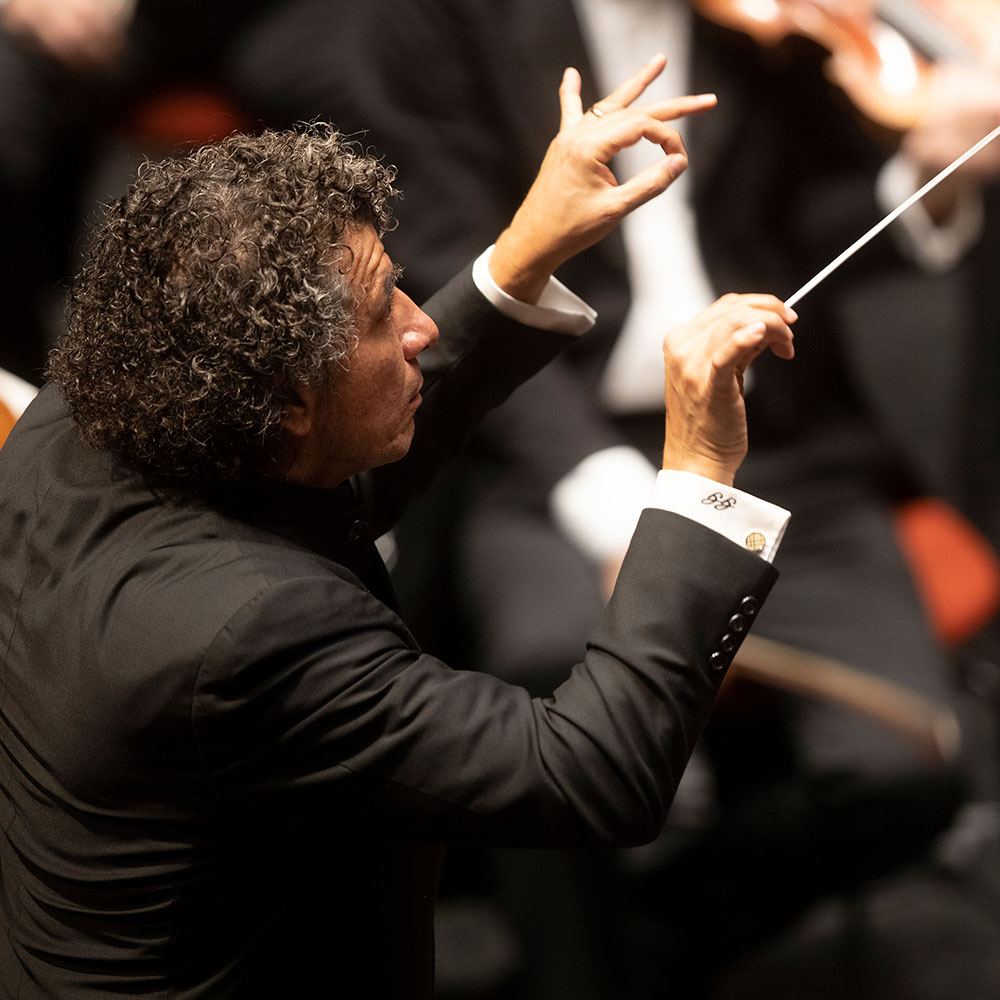 Beethoven’s Symphony No. 3 Gulbenkian Orchestra / Giancarlo Guerrero ...